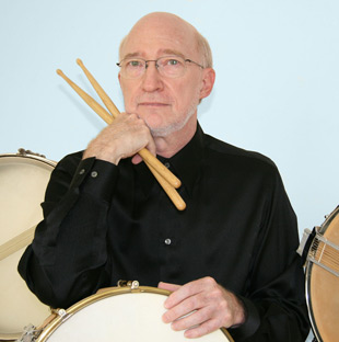 Bob Becker honoured as a Musical America “Mover and Shaper”